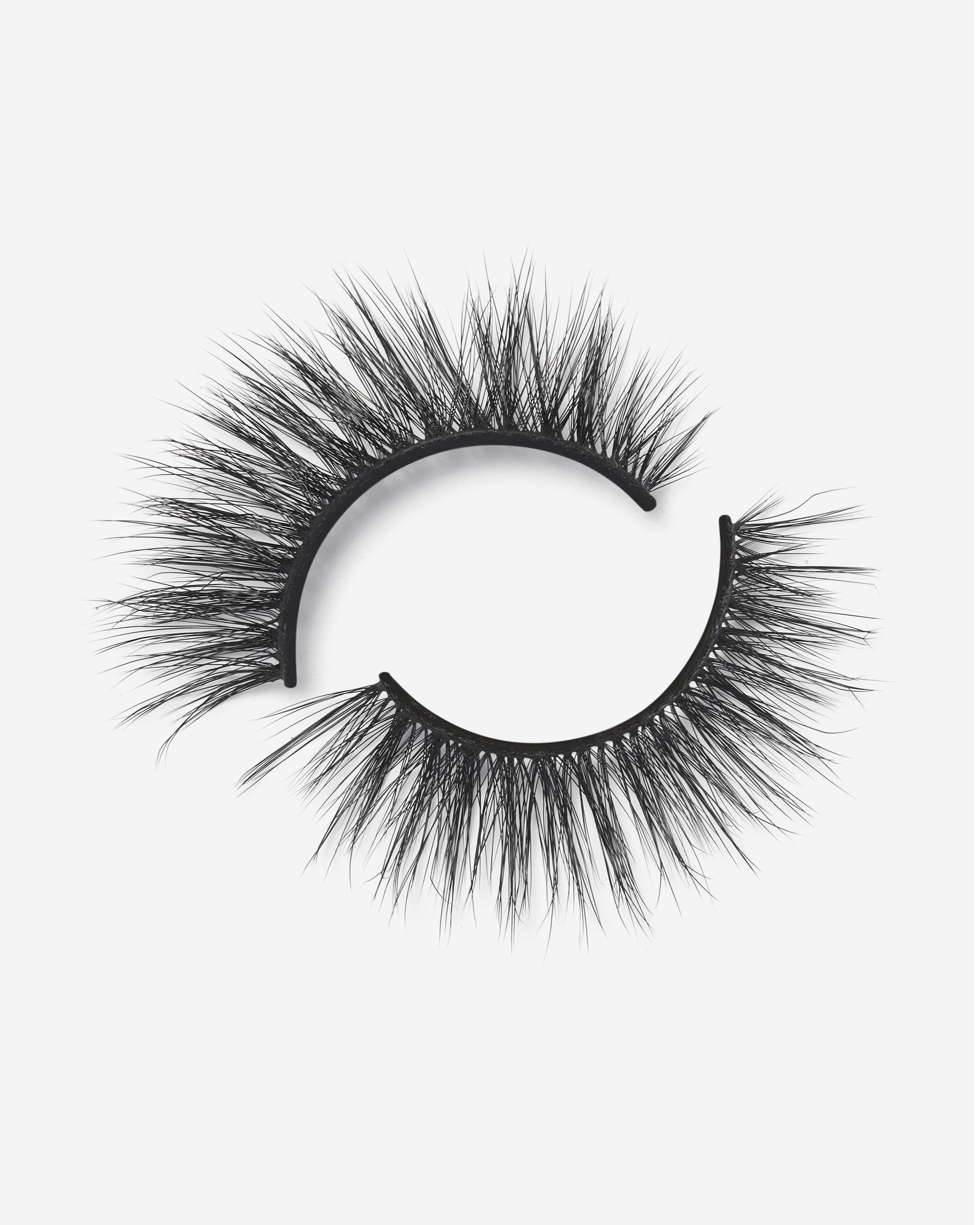 GameChanger | Self-Adhesive Lashes | No Glue Needed | Lilly Lashes